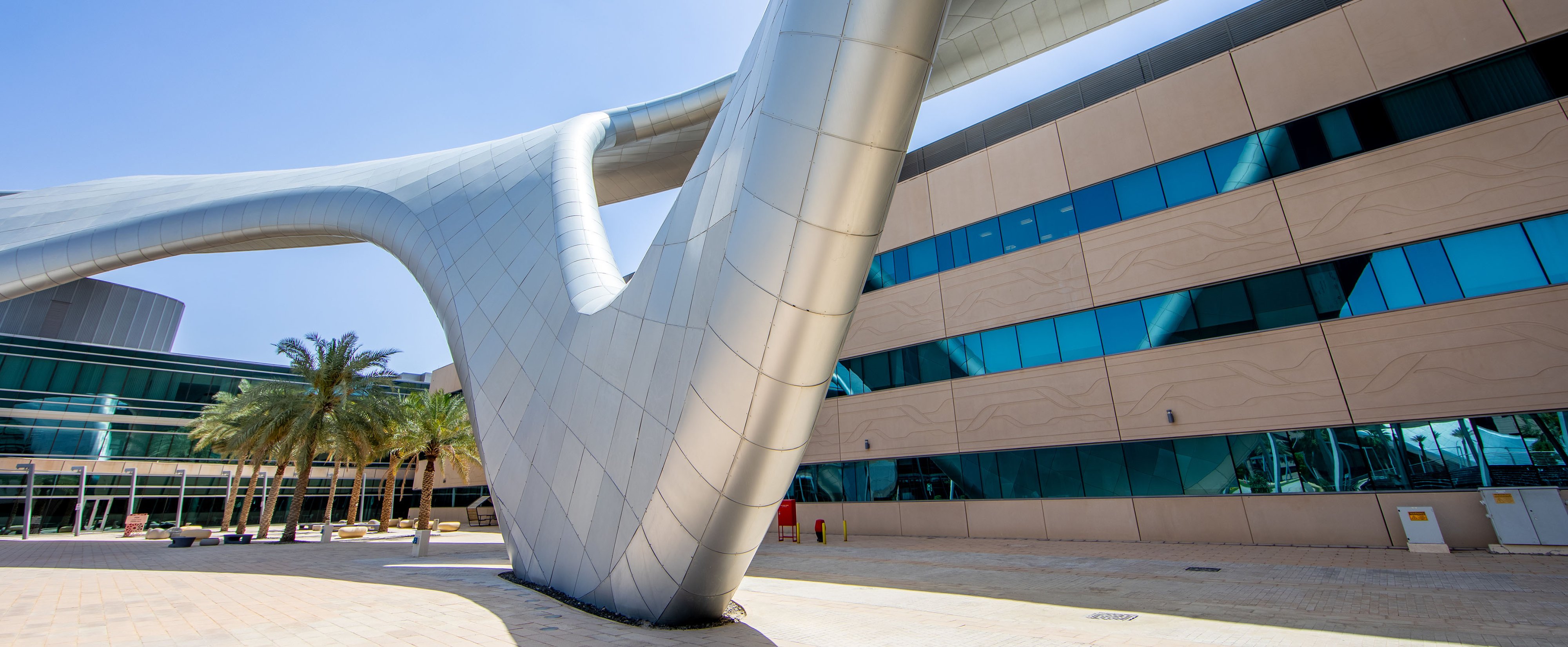 Zayed University and Graduate Course on Crisis and Risk Management ...